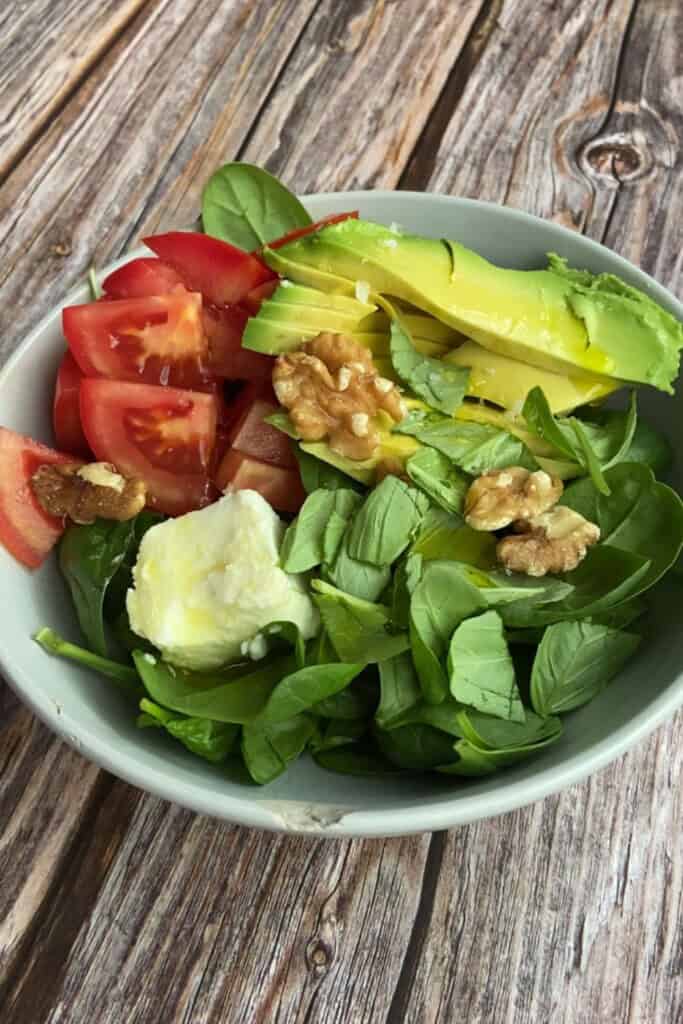 Spinach, Avocado, and Tomato Salad - Simply Fresh Foodie